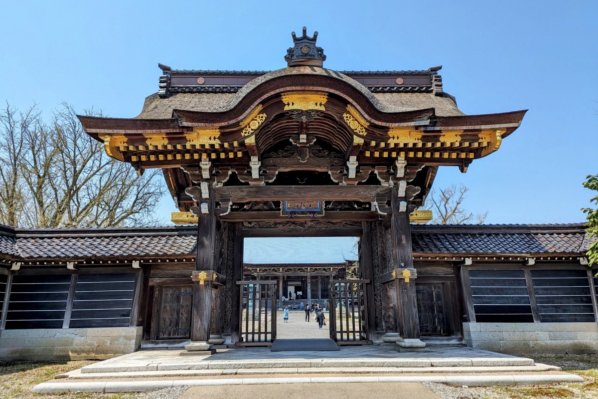 Day Trip from Kanazawa! Discover Two National Treasures and Two ...